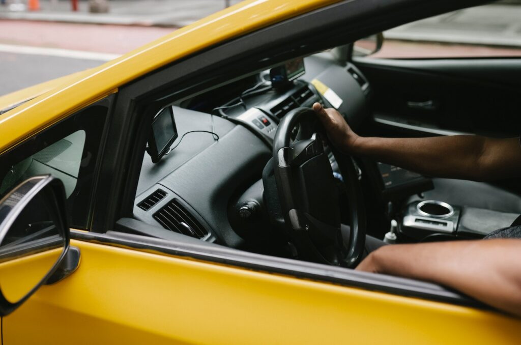 Mejores carros para taxi en Colombia | Sutax